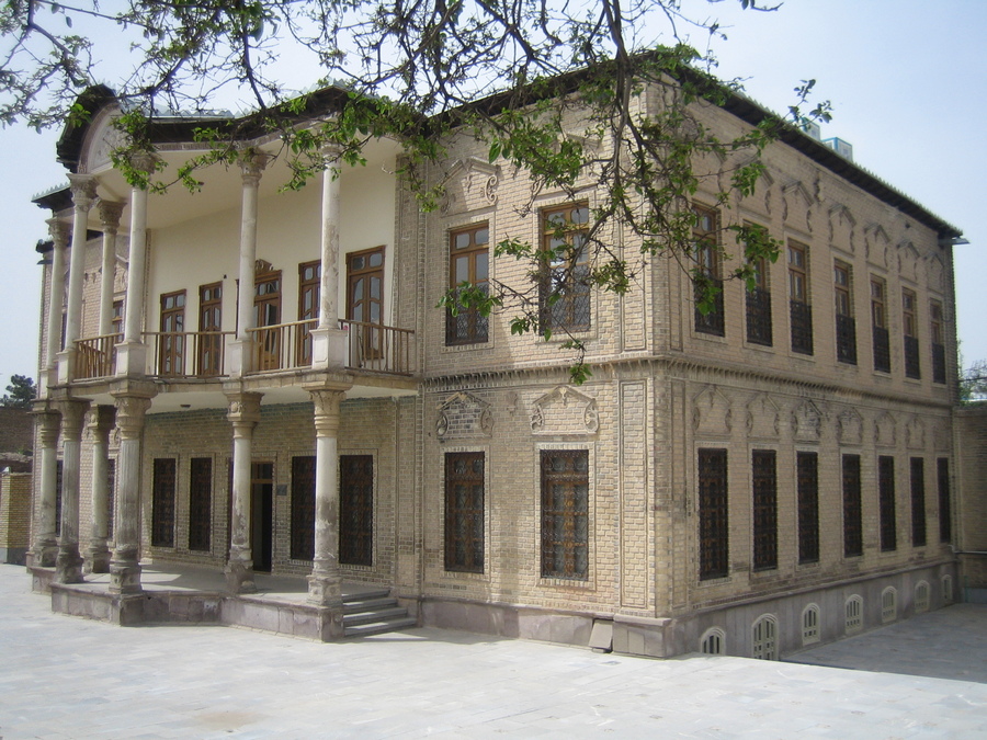 Sardar Mofakham House | Tourist attractions in Qazvin