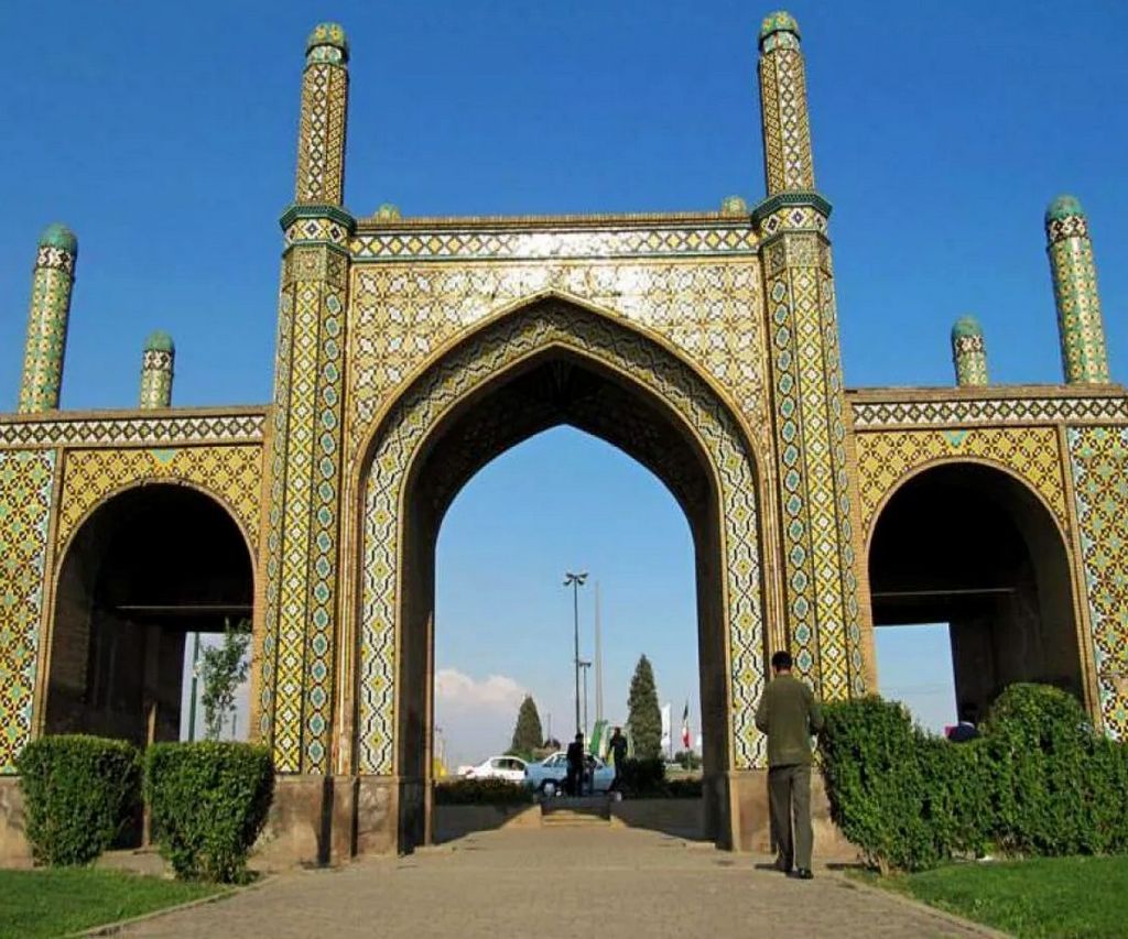 Tehran-e Ghadim Gate | Tourist attractions in Qazvin